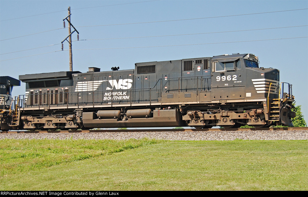 NS 9962